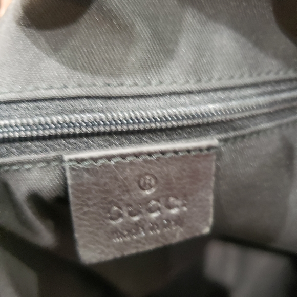 Gucci | Bags | Gucci Top Handle Sukey Pebbled Without Gg Charm Black ...